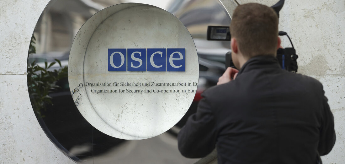 Aus Angst vor den Russen: Medien von OSZE-Treffen ausgeschlossen ... Aus Angst vor den Russen: Medien von OSZE-Treffen ausgeschlossen ...